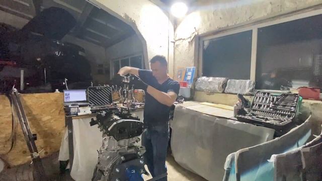 Ошибка, которая стоит дорого. Ремонт двигателя бмв. Разбор двигателя B46. Снимаем клапанную крышку.