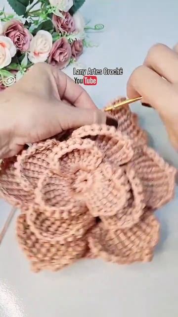 Цветок тунисским способом