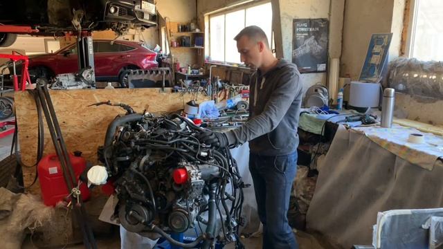 Сборка двигателя BMW 430. Установка всех датчиков, проводов.