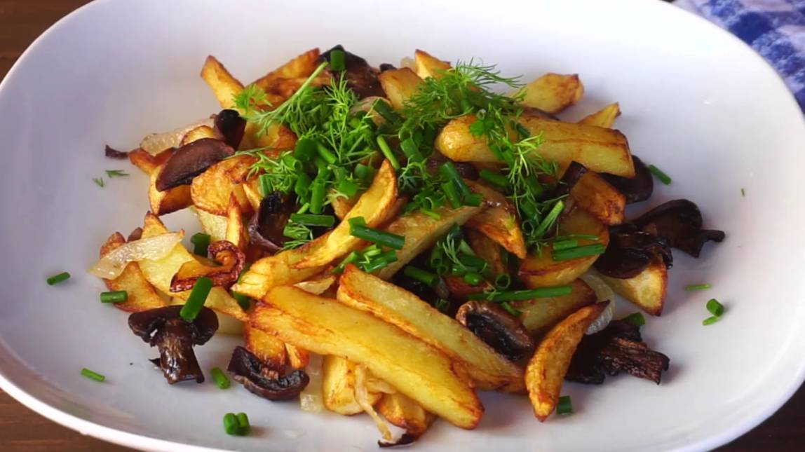 Рецепт жареной картошки. Вкусно и просто.