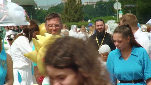 Праздник Белого цветка-2024 прошел на историческом месте. Екатеринбург. 16.06.2024