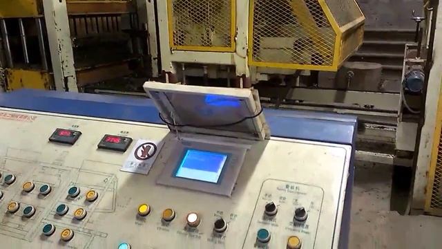 Автоматический вибропресс для стендового блока|QT10 в России