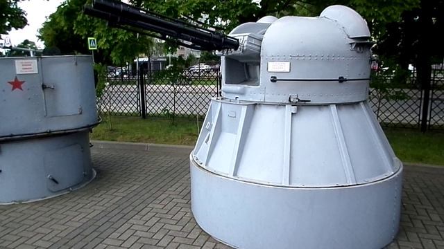 СПАРЕННАЯ АВТОМАТИЧЕСКАЯ АРТИЛЛЕРИЙСКАЯ УСТАНОВКА АК-230