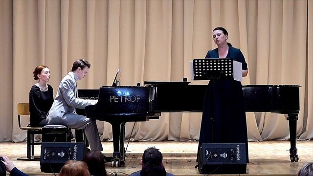 М.Казаков на слова А.Фета. "Сияла ночь..."
Исполняет Вера Терехова, концертмейстер Максим Казаков