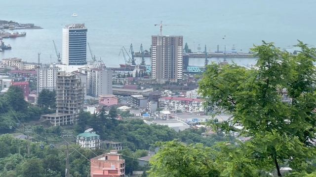 Полет над Батуми. Нептун и эротичные русалки.