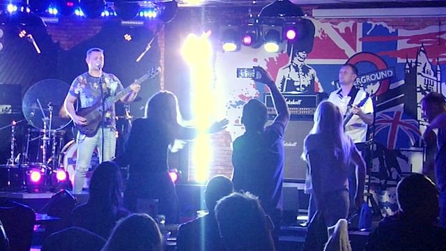 2025-06-22 - Группа «УЛЬТИМА» - Тверь-Кавер-Фест в клубе «Big Ben»