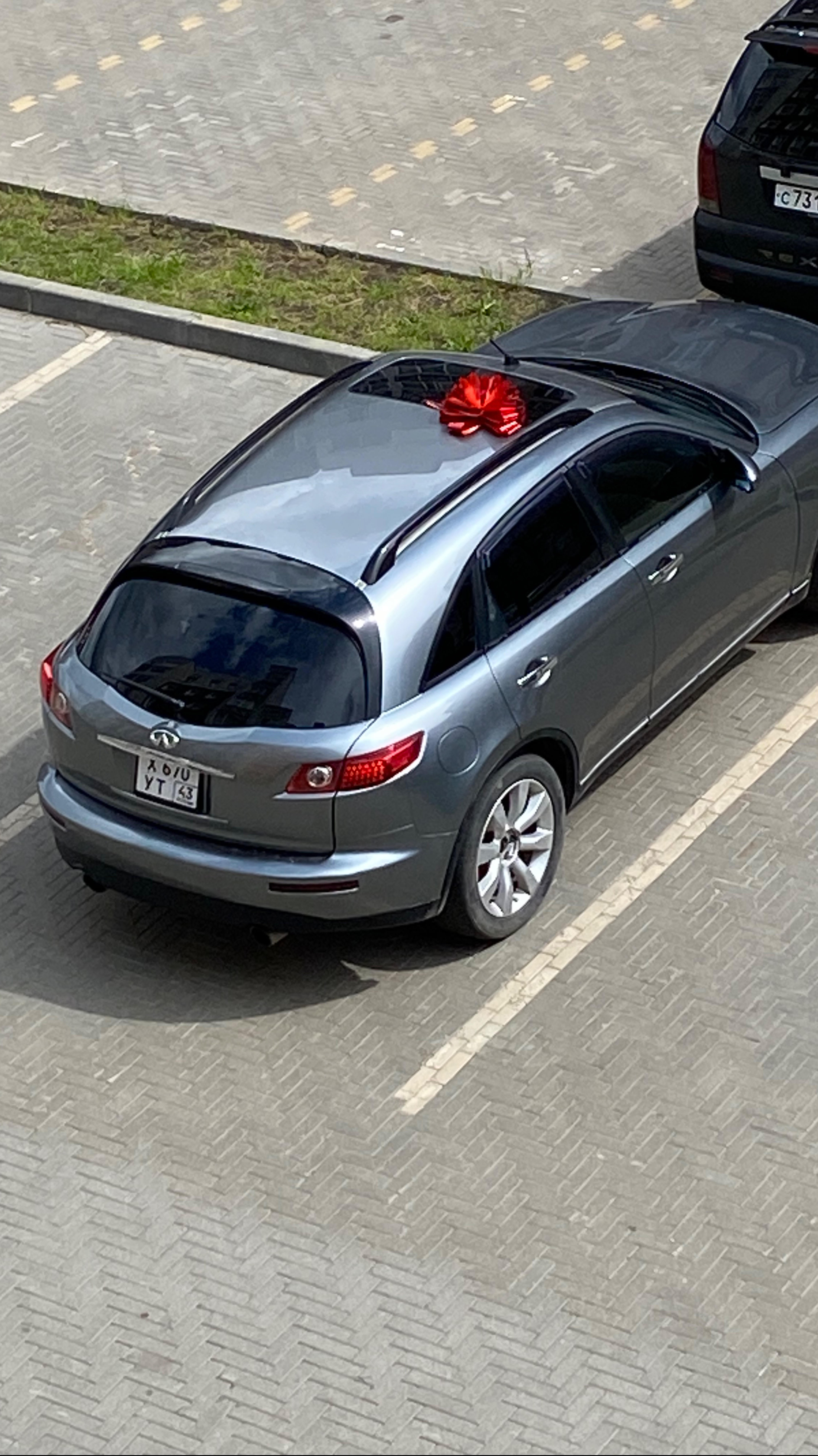 Подарок на день рождения. Инфинити FX45 315 лошадей