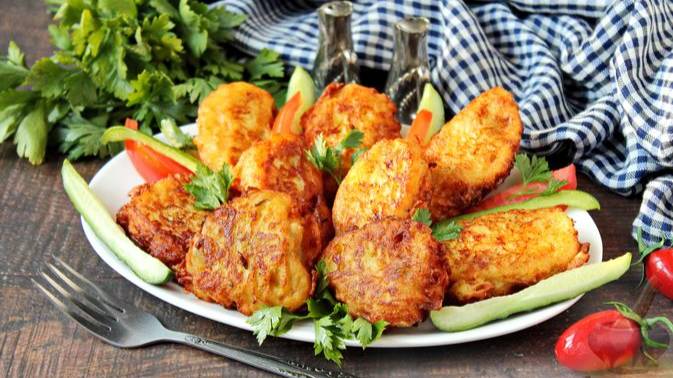 Нежная, сочная, хрустящая. ЖАРЕНАЯ РЫБА В КЛЯРЕ С КАБАЧКОМ И КАРТОШКОЙ