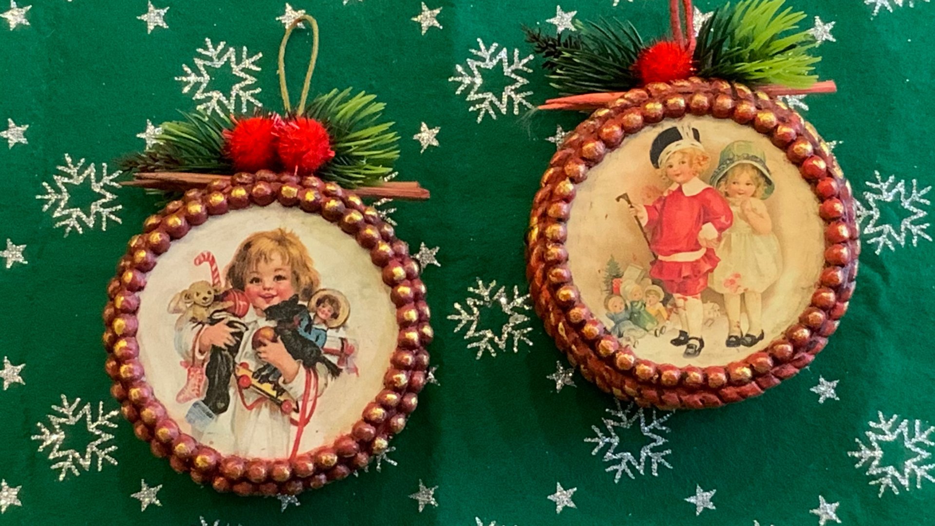 Готовь барабаны летом. Новогодние игрушки своими руками.