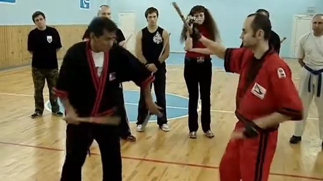 Эспада и Дага.  Грандмастер Кристино Васкез