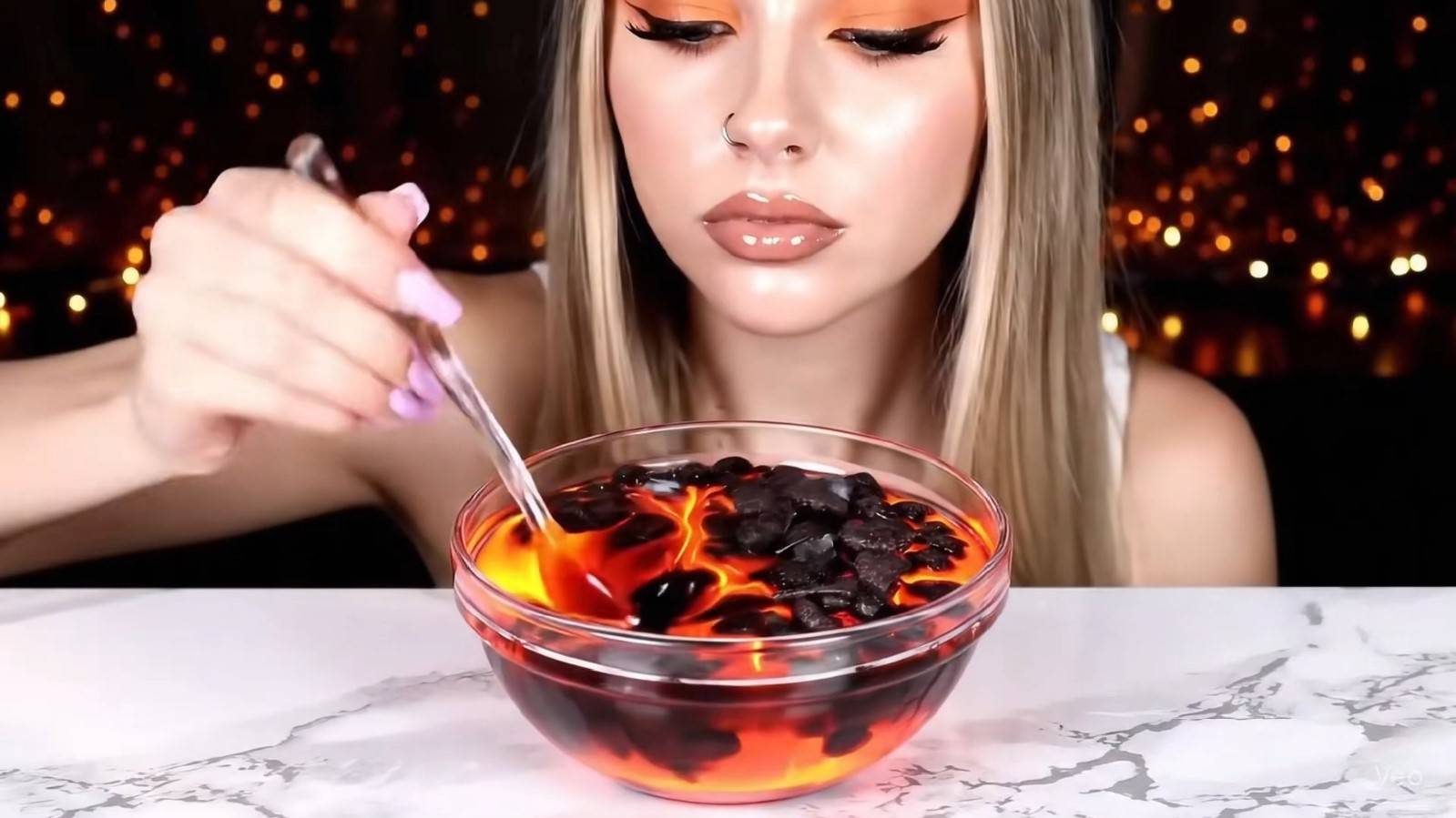 🍔 Поедание лавы АСМР 🍟 ASMR AI