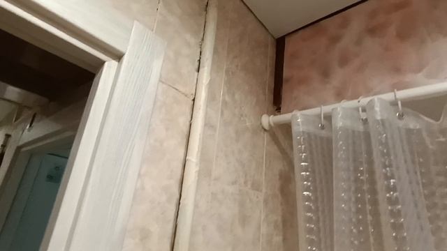 отделка в ванной панелями начало