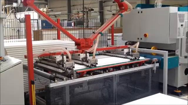 Шлифовальный станок модели Roba Tech фирмы МВ для дверей