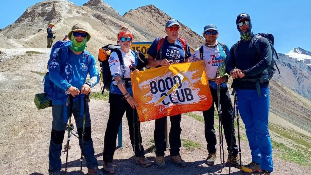 Репортаж Виктора Володина из Лагеря 1 под пиком Ленина. Первый акклиматизационный выход группы