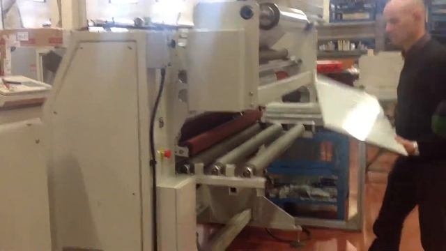 OMMA Pro J 14__Нанесение защитной пленки на детали