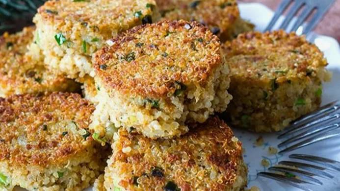 Котлеты из киноа.