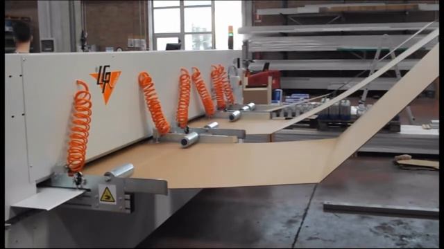 LCR Quark 3300_автомат_три размера в магазине