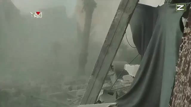 Группировка ХАМАС публикует кадры июльских боёв с израильскими военными в секторе Газа.