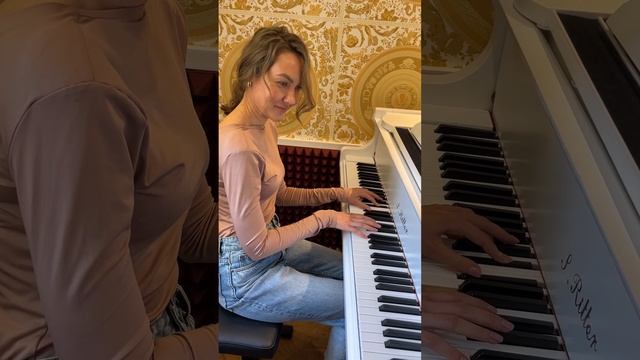 Снова играю на фортепиано после длительного перерыва