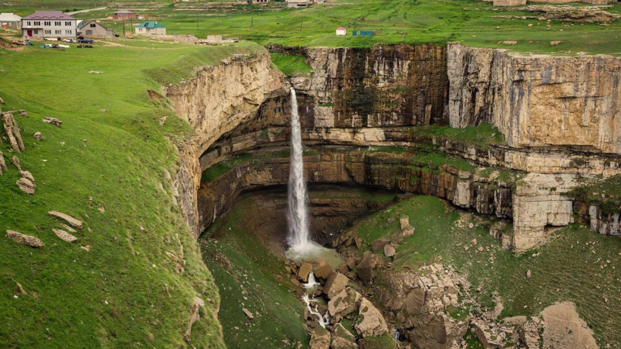 Водопад Тобот