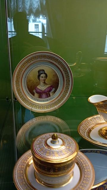 Бабигонский сервиз. Михайловский сервиз. Императорский фарфоровый завод.