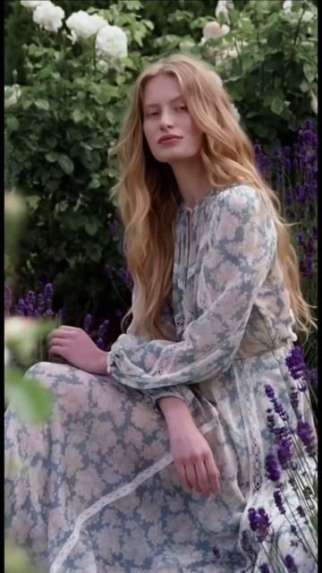 Наслаждайтесь летом в неповторимых нарядах из наших тканей