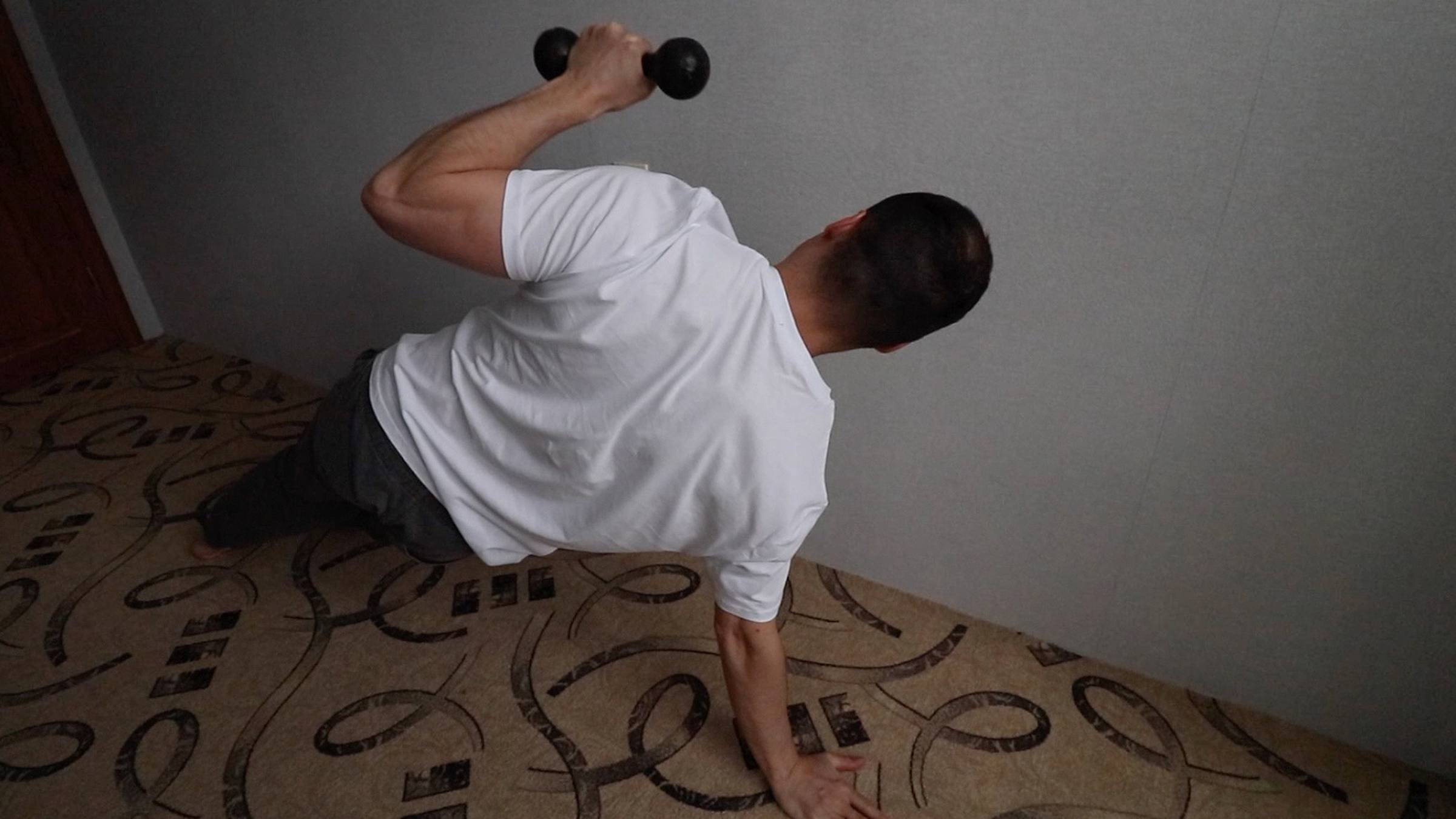 Как убрать бока: всего 5 минут в день