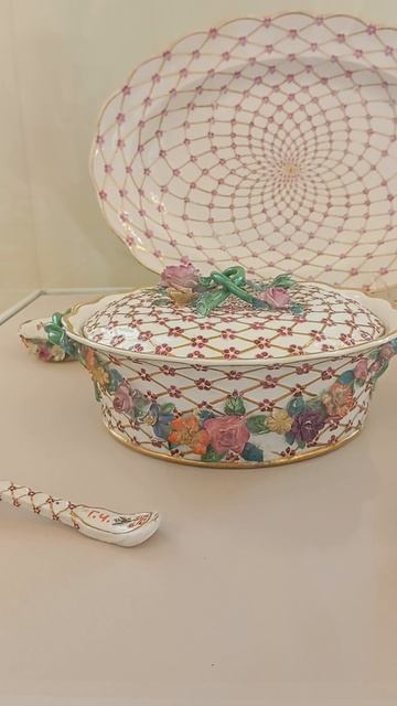 Столовый сервиз императрицы Елизаветы Петровны.