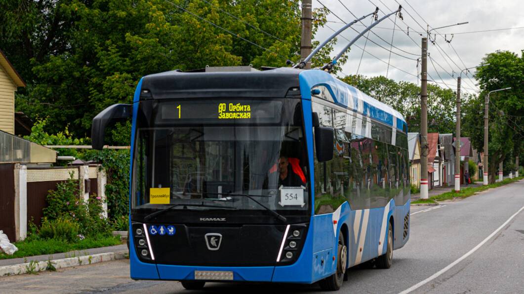 Поездка на новом троллейбусе КамАЗ-62825 № 554, маршрут 1