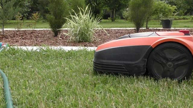 А если робот переедет шланг?