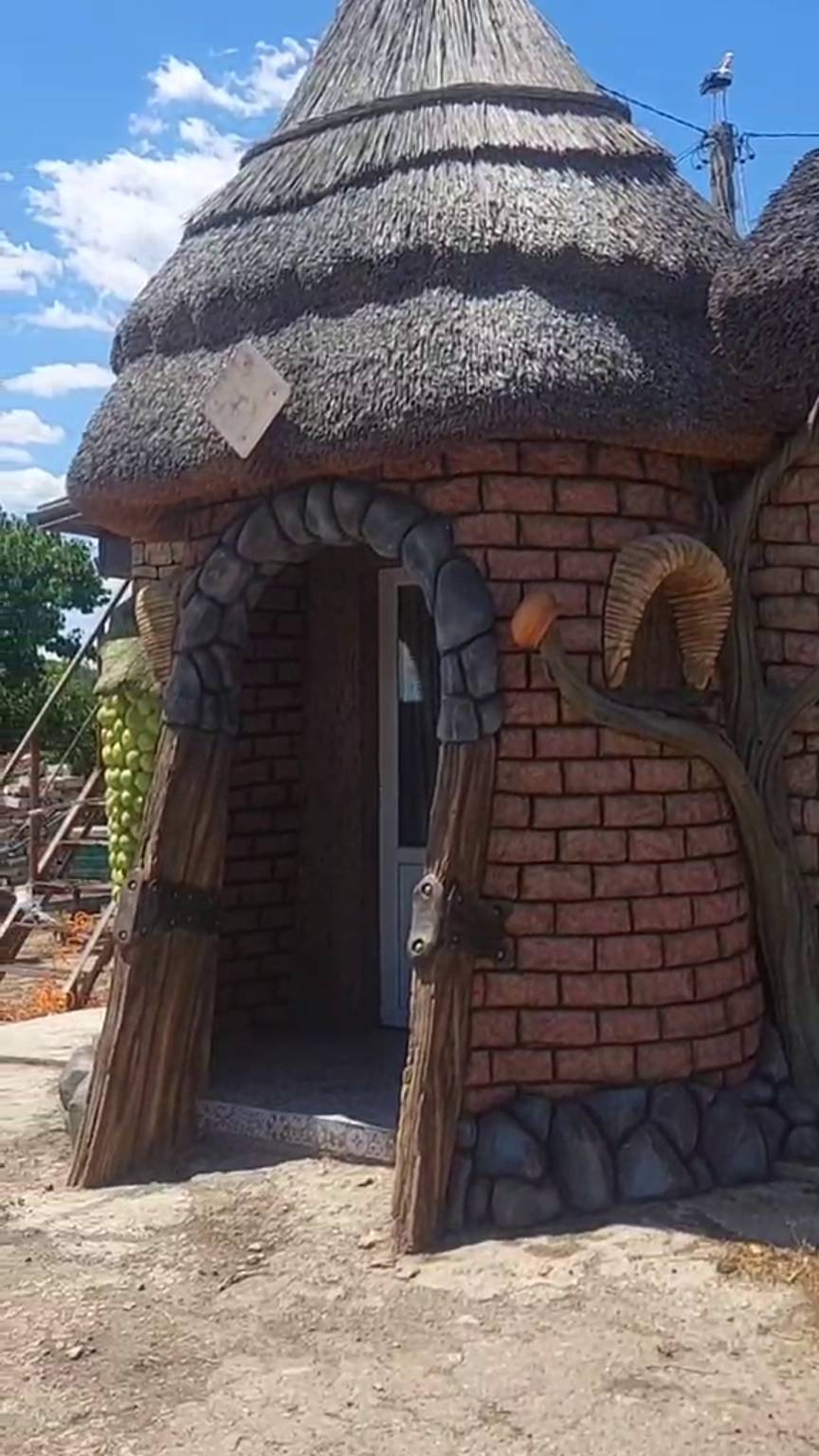 оформление фасада дома декоративная штукатурка работа Геннадия Чайковского #творчество