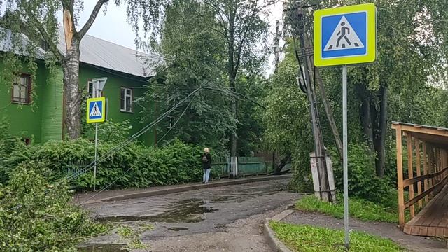 Последския сильно ветра на ул. Овражной 08.07.2025 Кострома