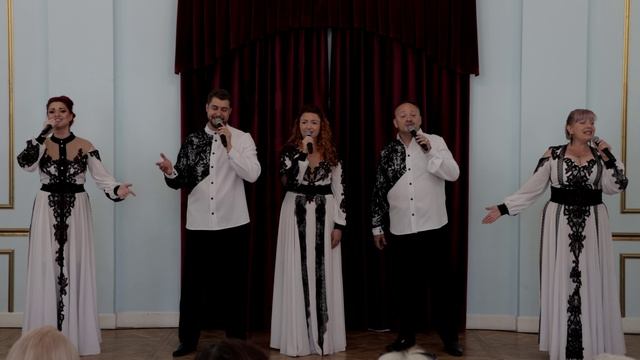 Под семейным зонтиком_1