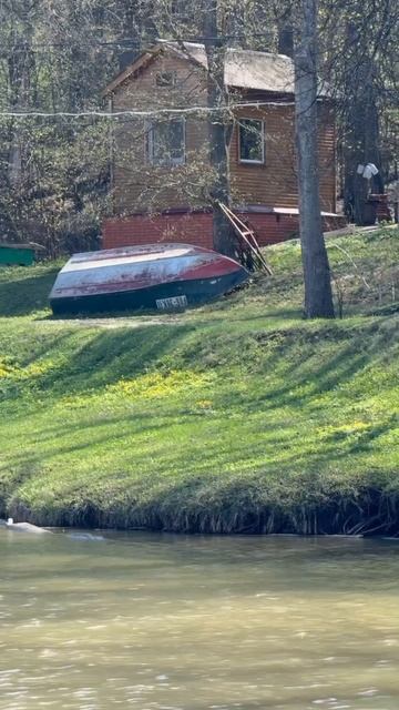 Рыбацкие дома  на Волге на курорте Ундоры