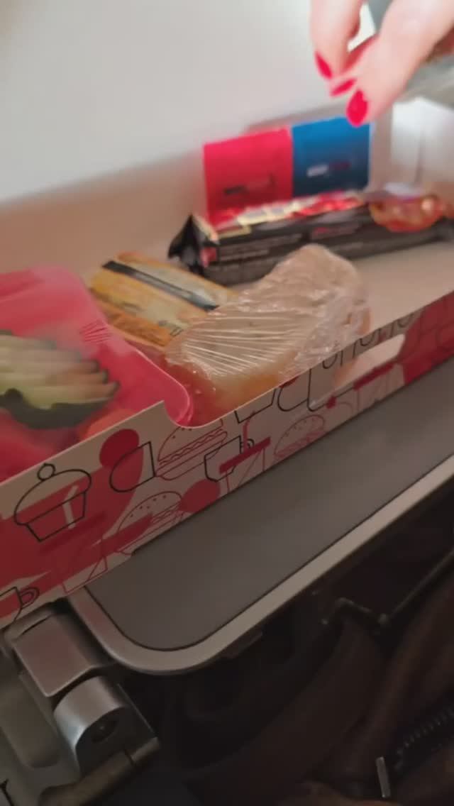 ЧЕМ КОРМЯТ В САМОЛЁТЕ НА РЕЙСЕ САМАРА-ХУРГАДА #хургада2025