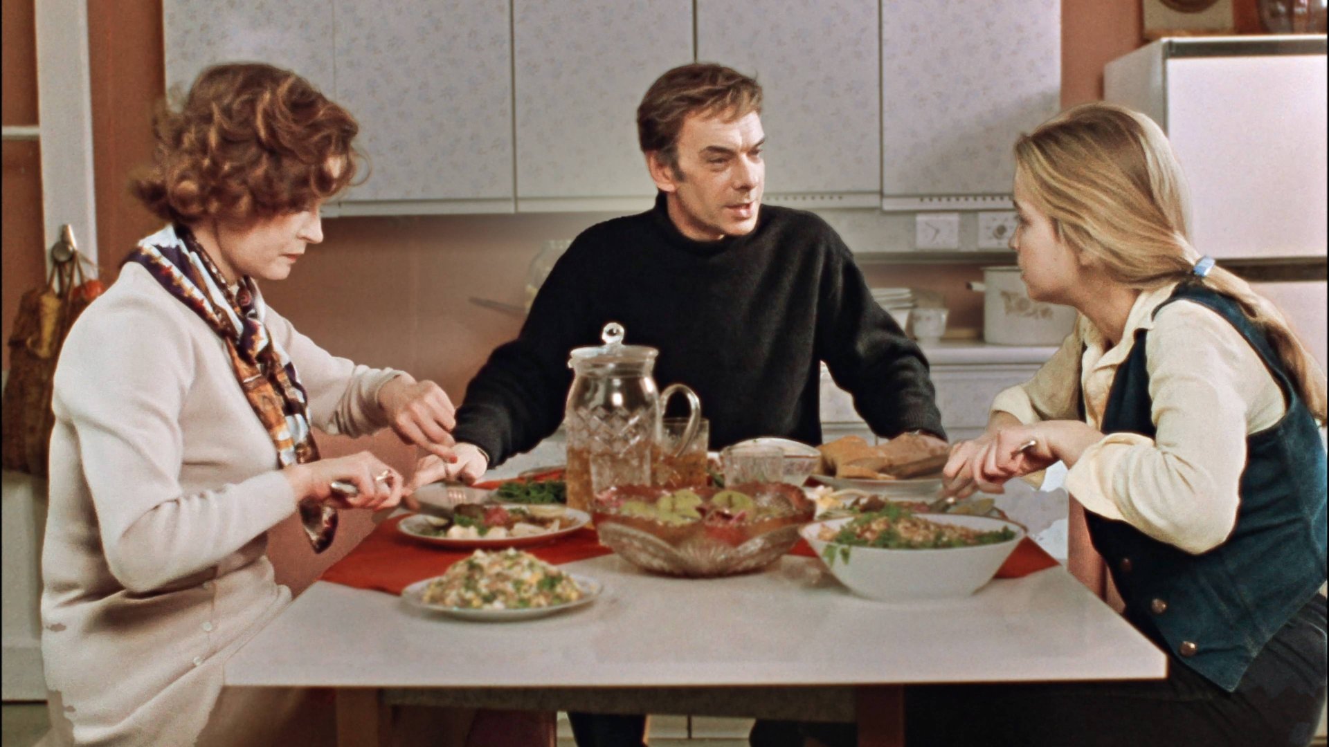 Фрагмент из к/ф "Москва слезам не верит"