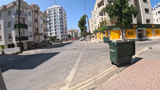 Дорога от апартаментов до "пляжа" у отеля Амбассадор, Кирения.