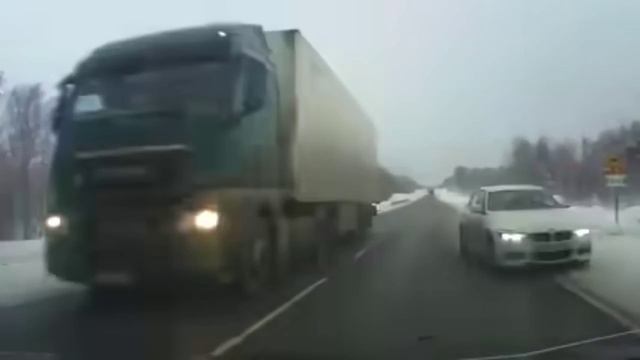 когда утро начинается с кофе  или же ему крупно повезло