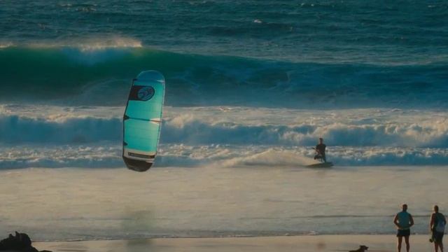 Кайт 2025 года Moto X Apex Cabrinha