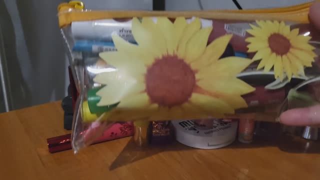 2 часть. Косметичка на отдых в Минск и в Питер с 28 июня по 12 июля.