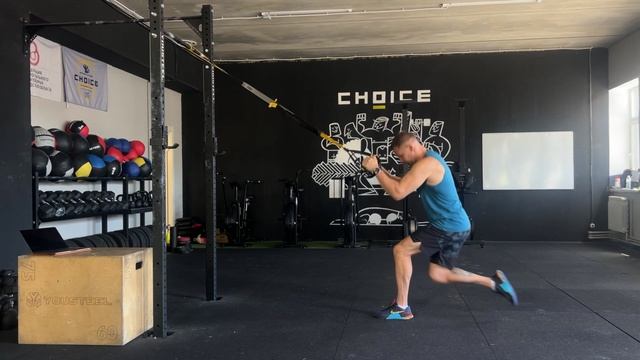 Выпал назад в TRX