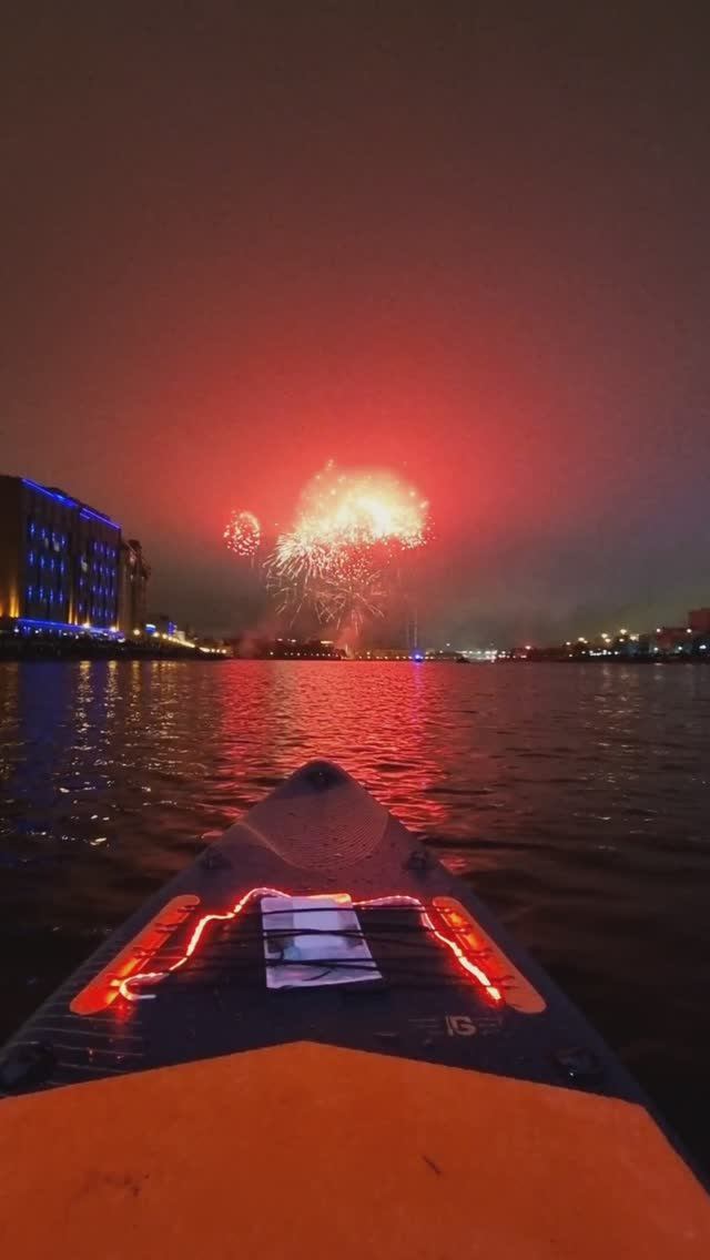 Салют с SUP'a. Екатеринбург