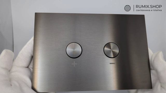 КНОПКА ДЛЯ ИНСТАЛЛЯЦИИ OLI 
серия BLINK
цвет GUN METAL
арт. 882567