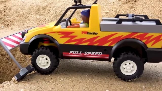 Как спасти грузовики – Приключения игрушечной спецтехники