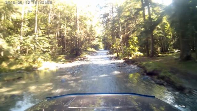 Дорога на водопад на реке Белой.Архыз