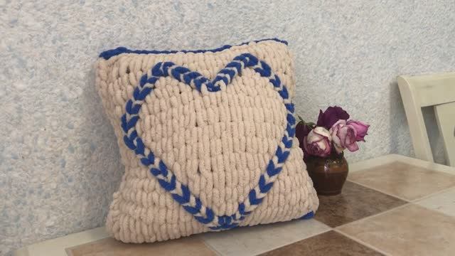 ИНТЕРЬЕРНАЯ ПОДУШКА / ВЯЖЕМ РУКАМИ / ПОДРОБНЫЙ МК / Авторская работа