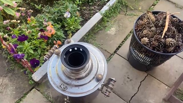 Самовар на шишках. Очень вкусный чай