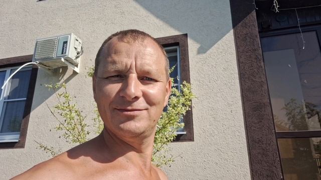 Посетили разные пляжи чёрного моря.