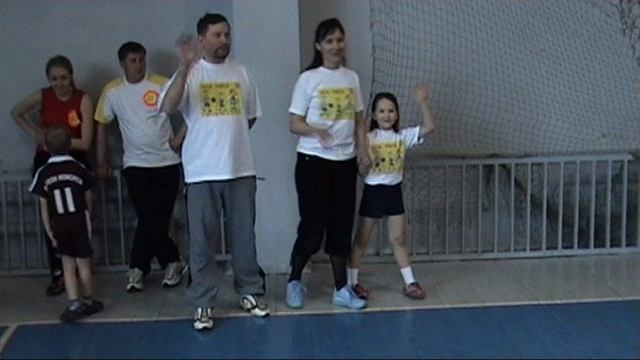 Папа мама я - спортивная семья!