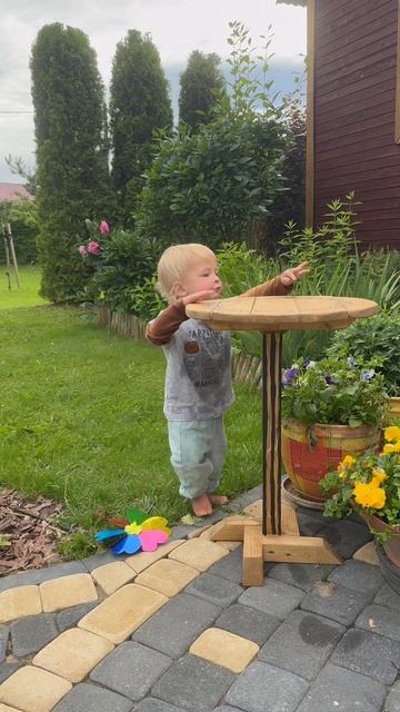 Кофейный столик